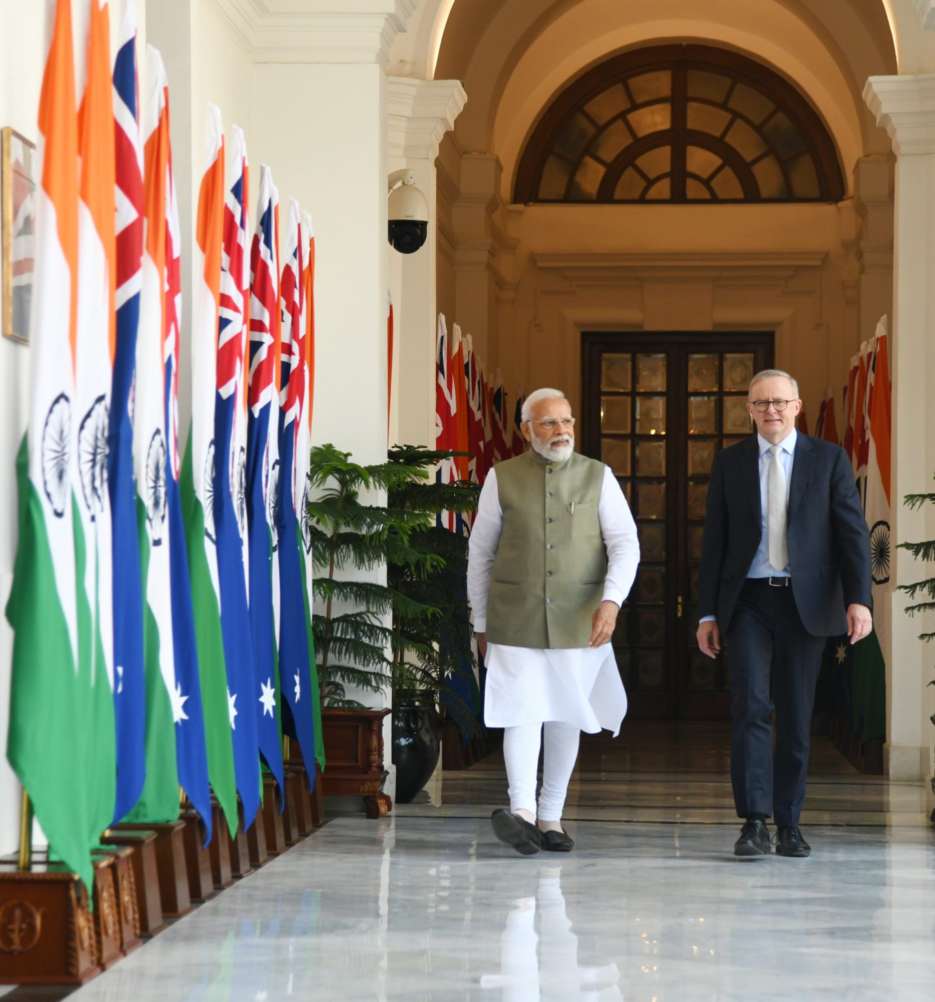 Australiens Premier Albanese in Berlin - GPPi